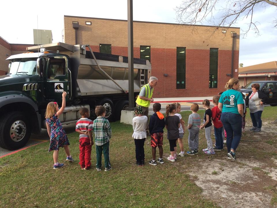 Dump Truck Visits Oakbrook Elementary - Banks Construction Company ...